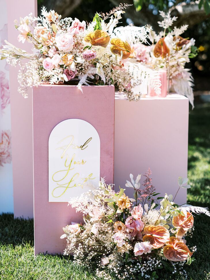 Pink Seating Chart Display Sign