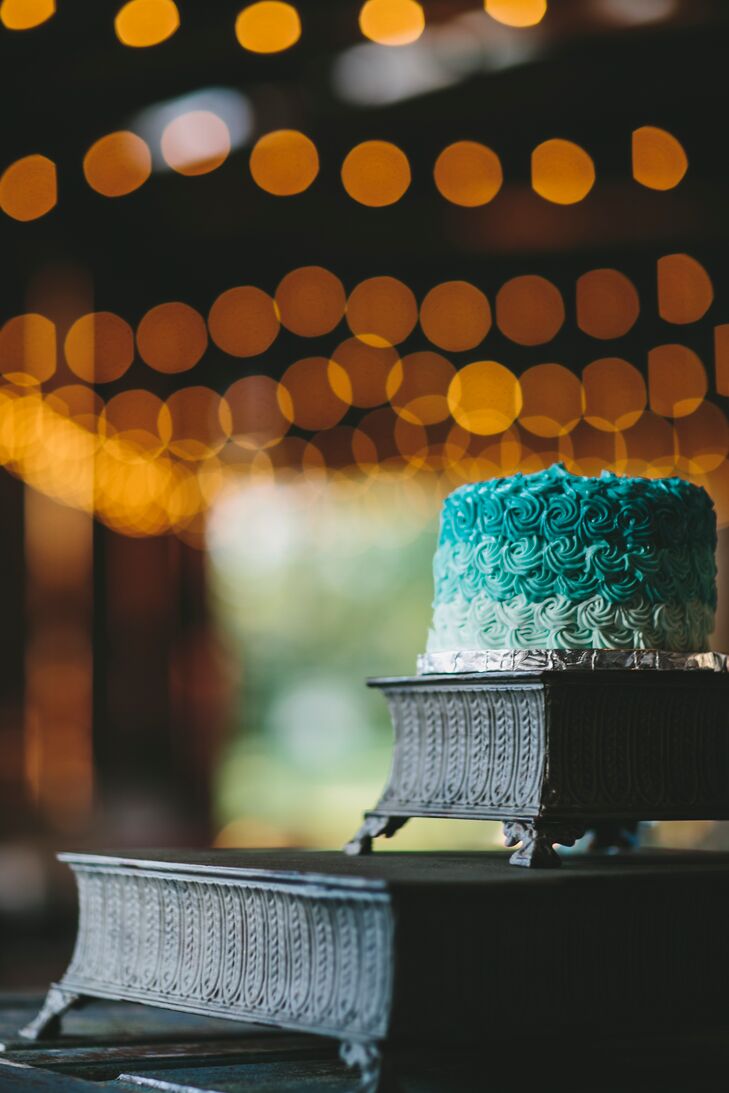Blue Ombre Round Rosette Wedding Cake