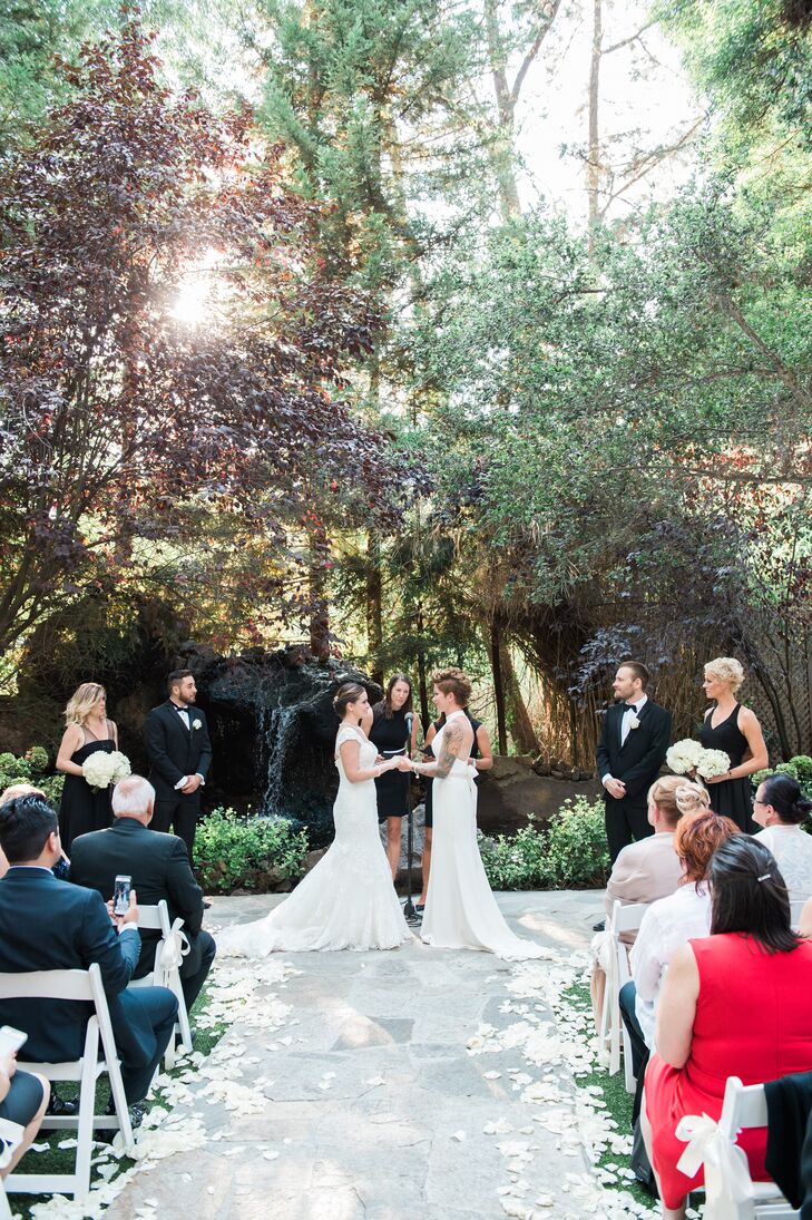 Simple, Scenic Garden Ceremony