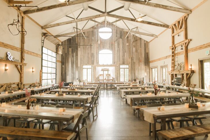 Rustic Barn Reception at Barnes' Place