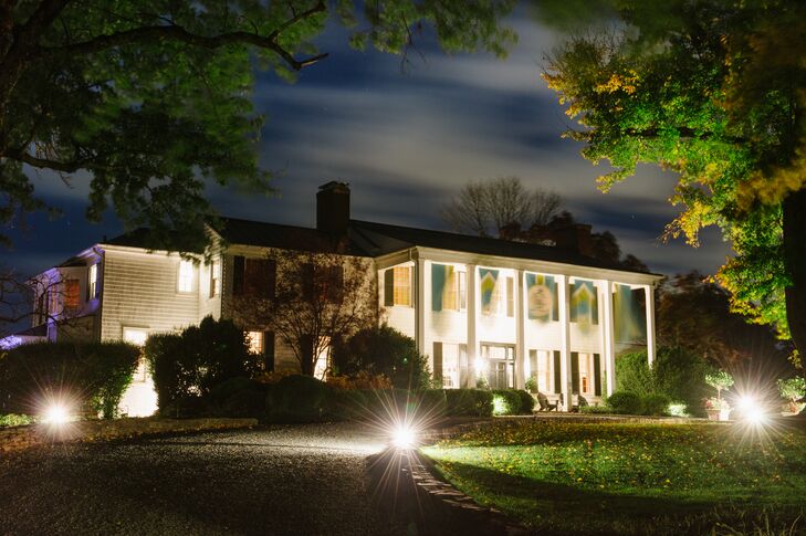 A Natural, Elegant Wedding at Clifton Inn in Charlottesville, Virginia