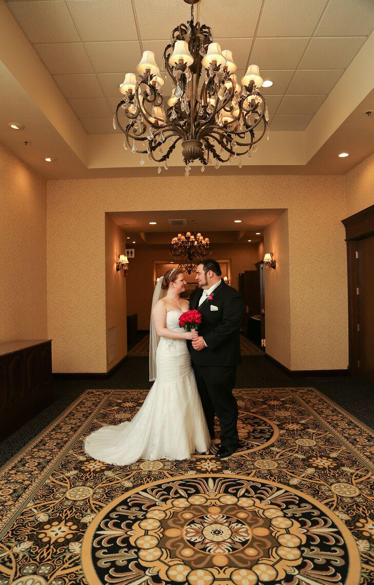 A Pink and Black Disney Wedding at DoubleTree by Hilton in Milford ...