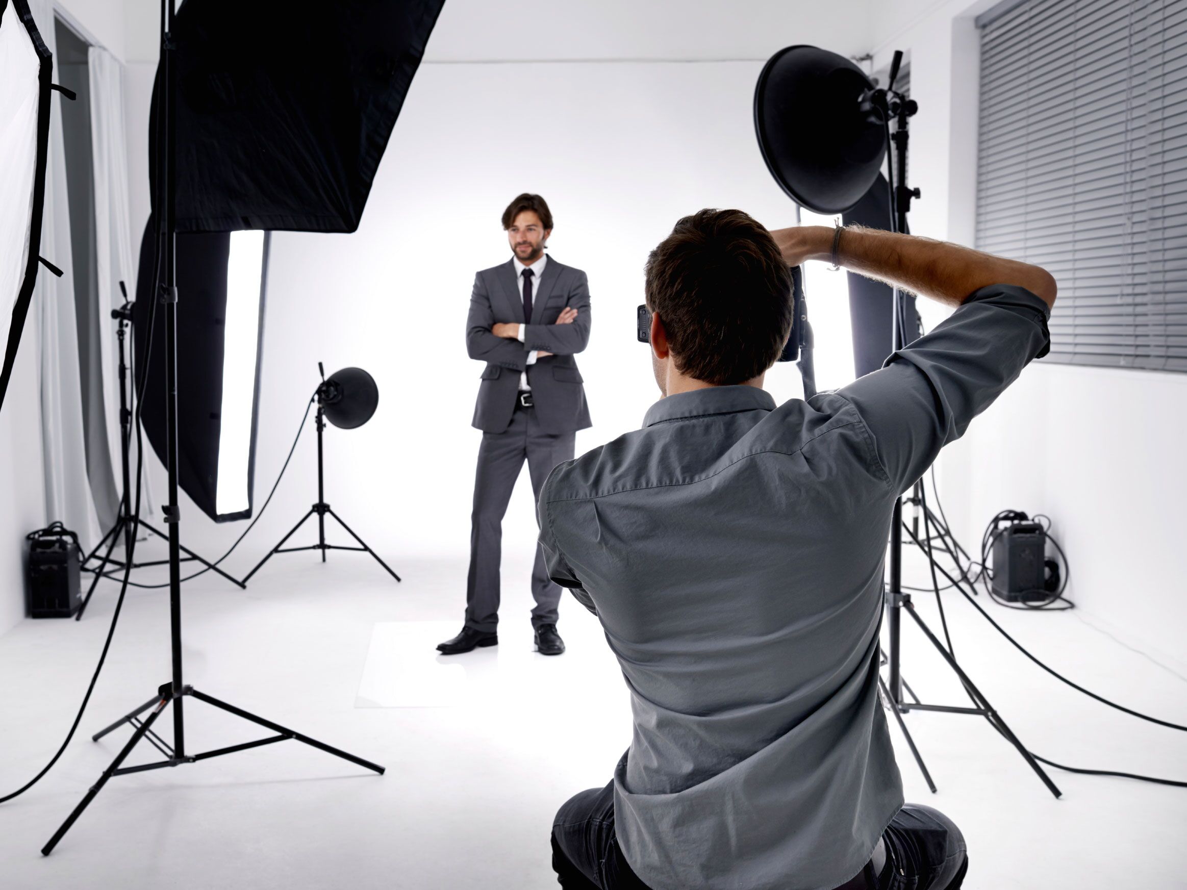 Would Your Groom Pose For a Dudeoir Photo Shoot?
