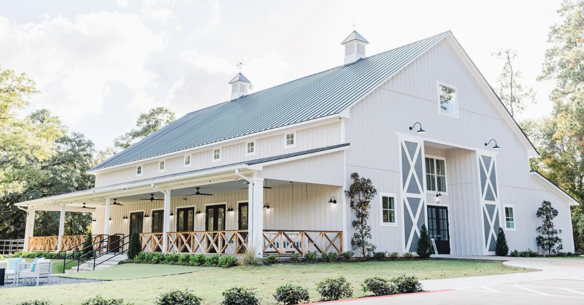 13 Rustic Wedding Venues in Houston for Countryside Elegance