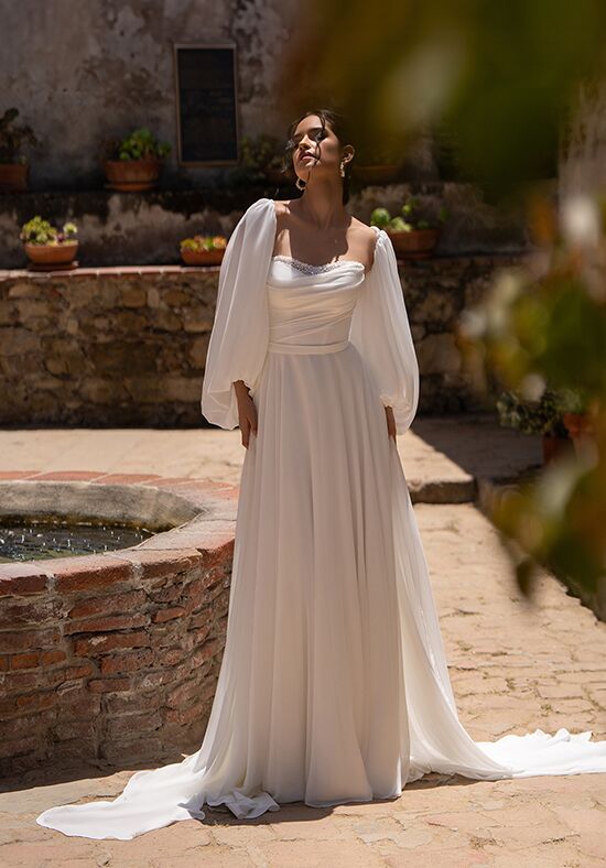 Moonlight Tango T166 Wedding Dress | The Knot