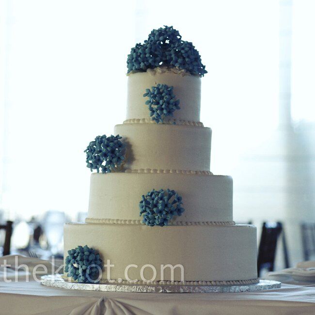 Blue Flower Cake