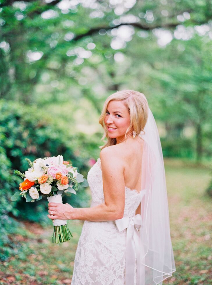 All-Lace Modern Trousseau Wedding Dress