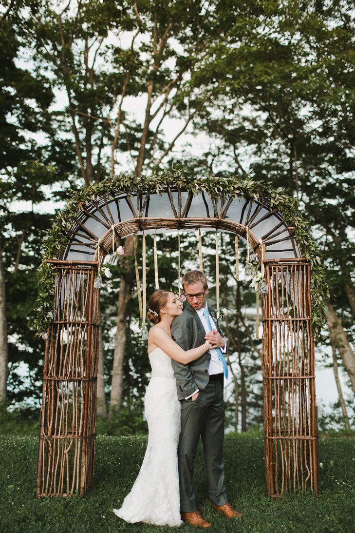 A Rustic, Coastal Wedding at Marianmade Farm in Wiscasset, Maine