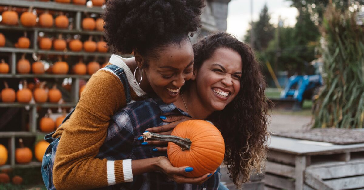 20 Halloween Date Ideas for Spooky Yet Romantic Moments