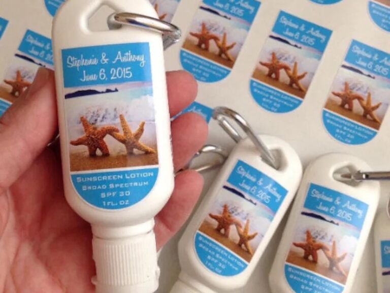 The 20 Best Summer Wedding Favors for Your Guests (And Budget!)