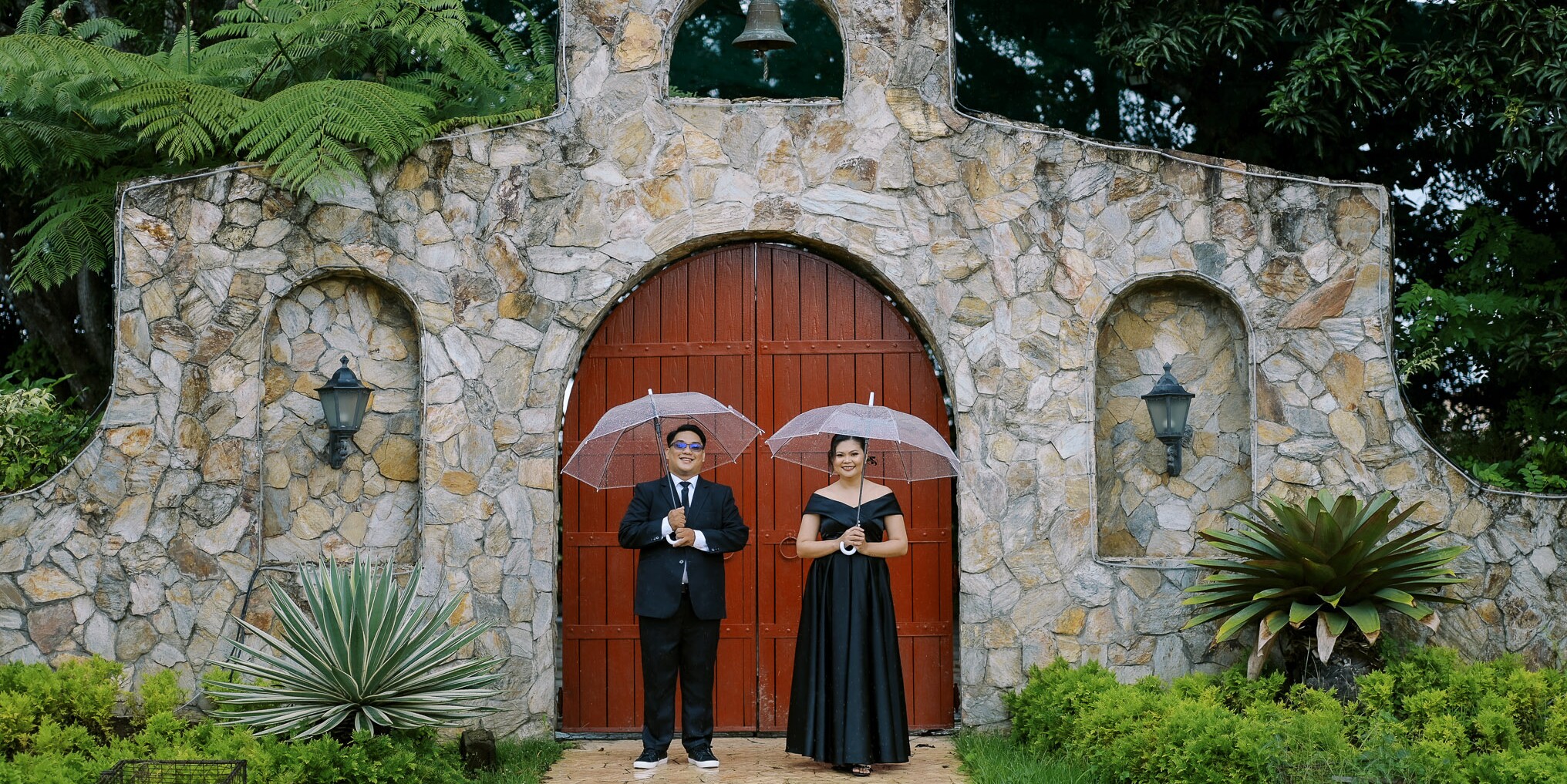 Cheng and Gem 's Wedding Website - The Knot