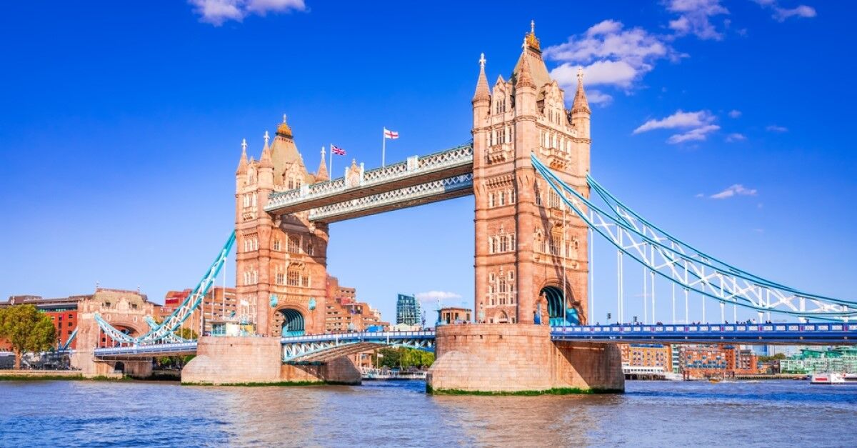 Your Guide to Planning the Most Romantic London Proposal