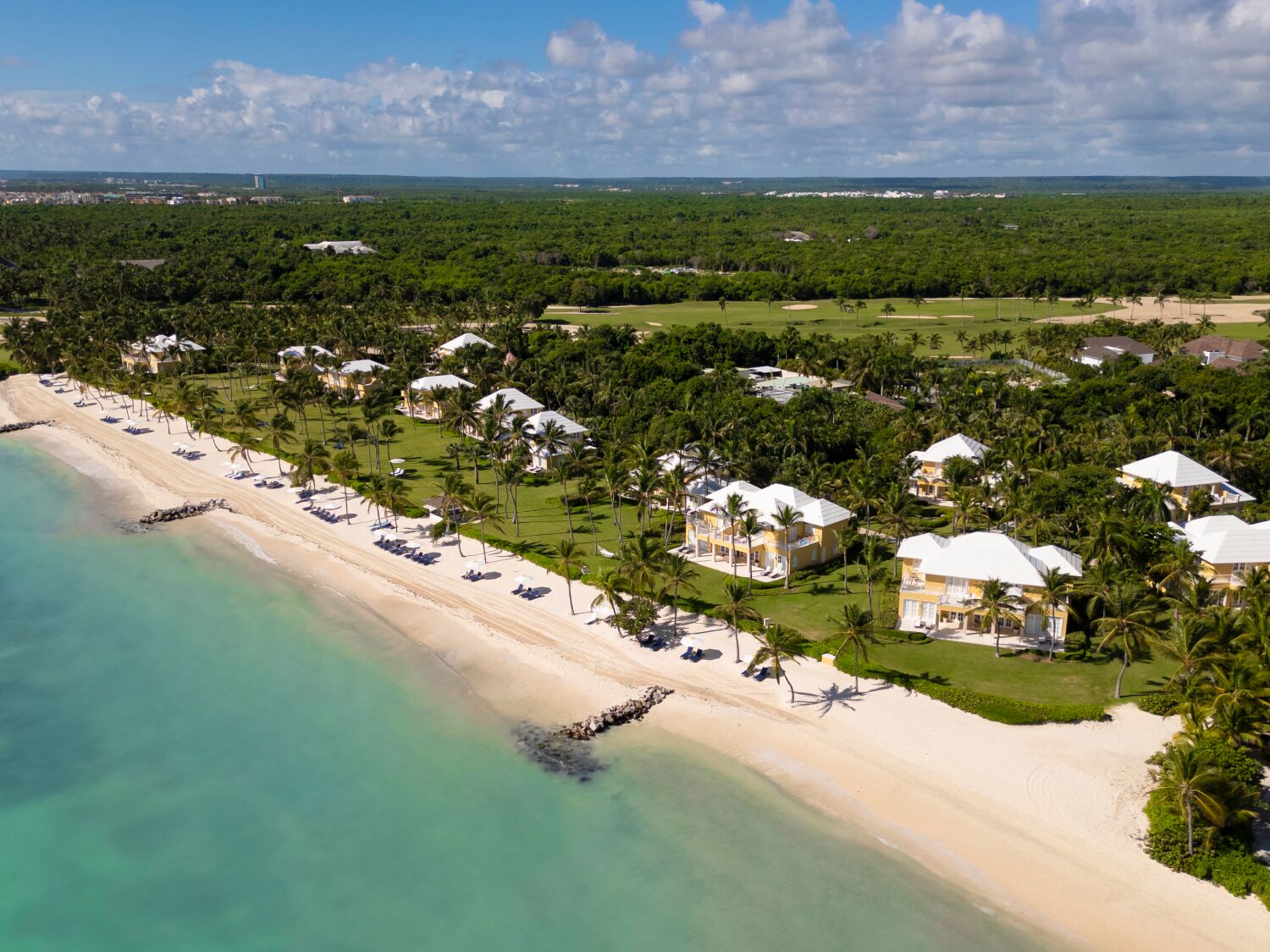 This Caribbean Resort Is a Honeymoon Dream