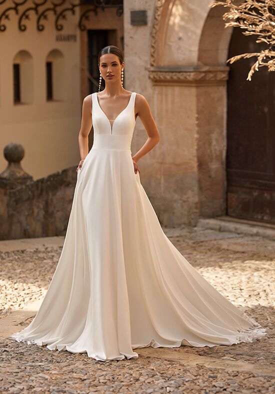 Moonlight Tango T127 Wedding Dress | The Knot
