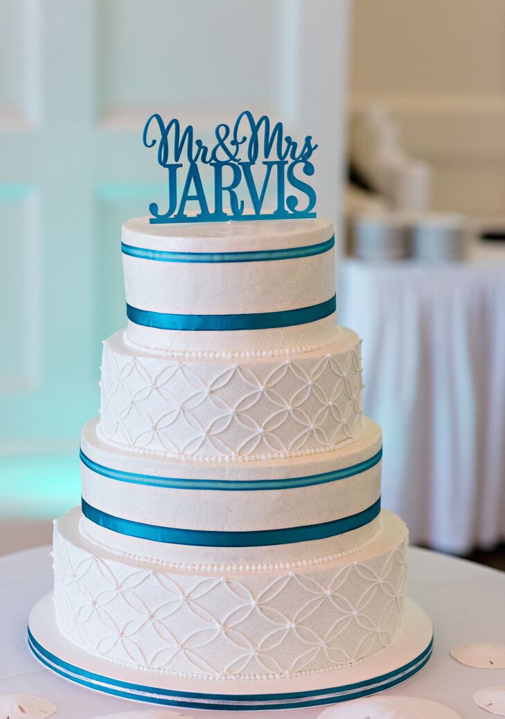 Textured Turquoise-Accented Wedding Cake
