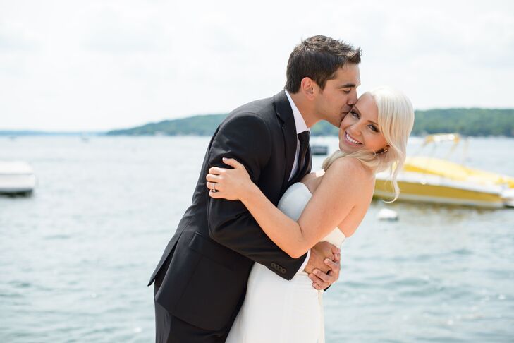 A Preppy Waterfront Wedding at The Riviera Ballroom in Lake Geneva ...