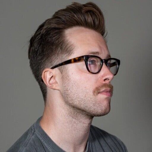 Tres Dean - Associate Menswear Editor
