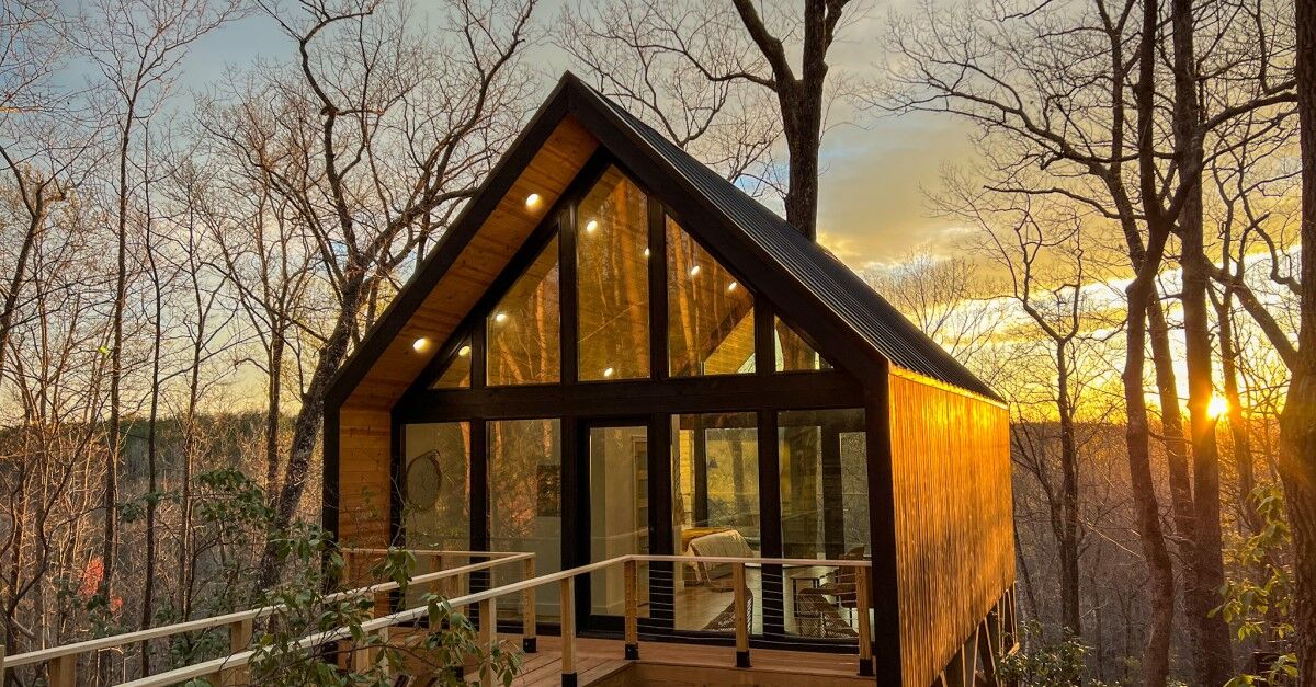 The 18 Most Romantic Getaways in South Carolina for Couples