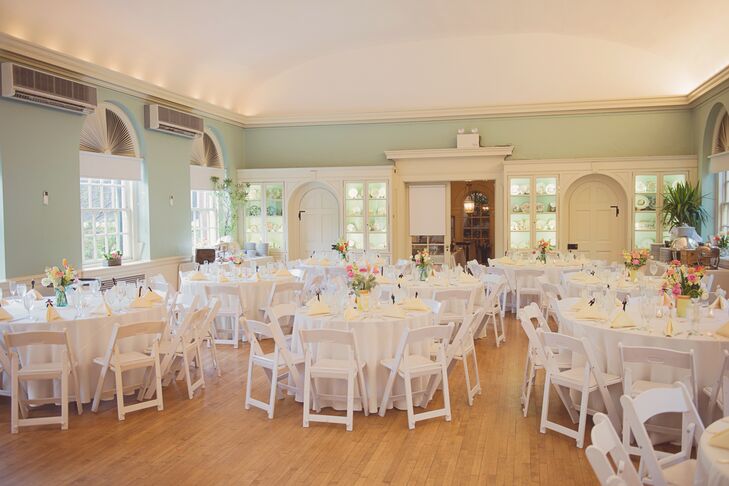 A Bright Quirky Wedding at the National Society of Colonial Dames in ...