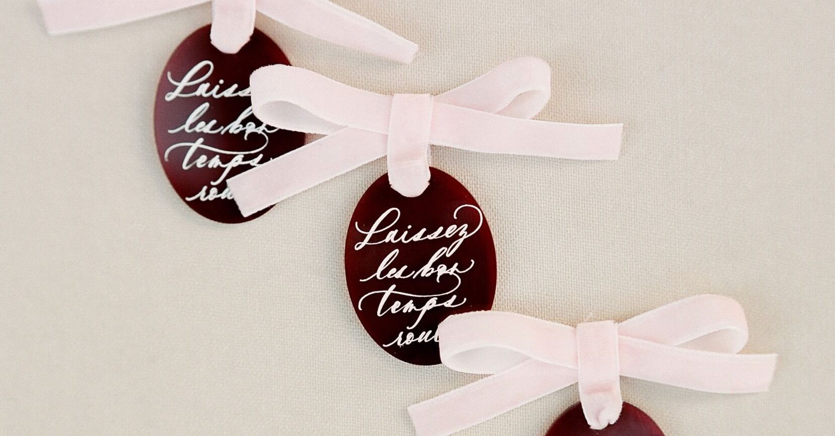 Your Expert Guide to Wedding Calligraphy: Everything to Know