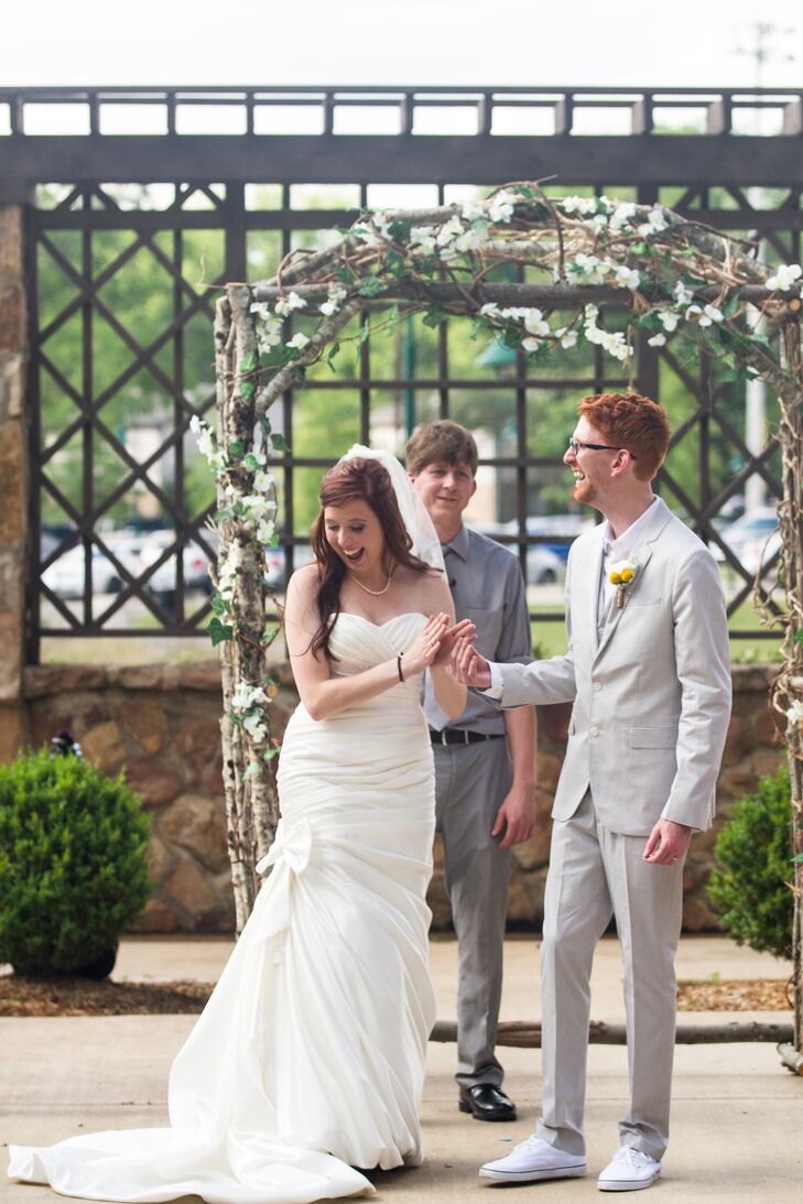 A Laid-Back Outdoor Wedding at Avondale Villa in Birmingham, Alabama