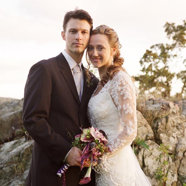 Elizabeth & Matthew: An Oceanfront Wedding in Beverly, MA
