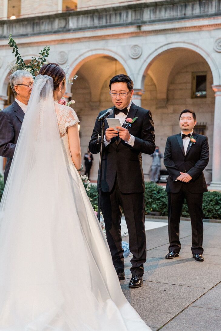 A Classic, Romantic Wedding in the McKim Courtyard at the Boston Public ...