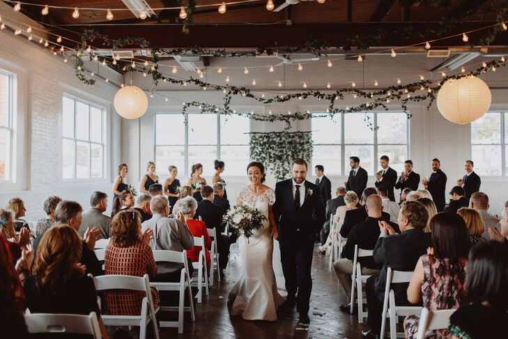 An Intimate, Rustic-Chic Wedding at Reading Art Works in Reading ...