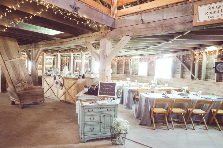A Rustic, Chic Wedding at the Kelley Agricultural Museum in Sharpsville ...
