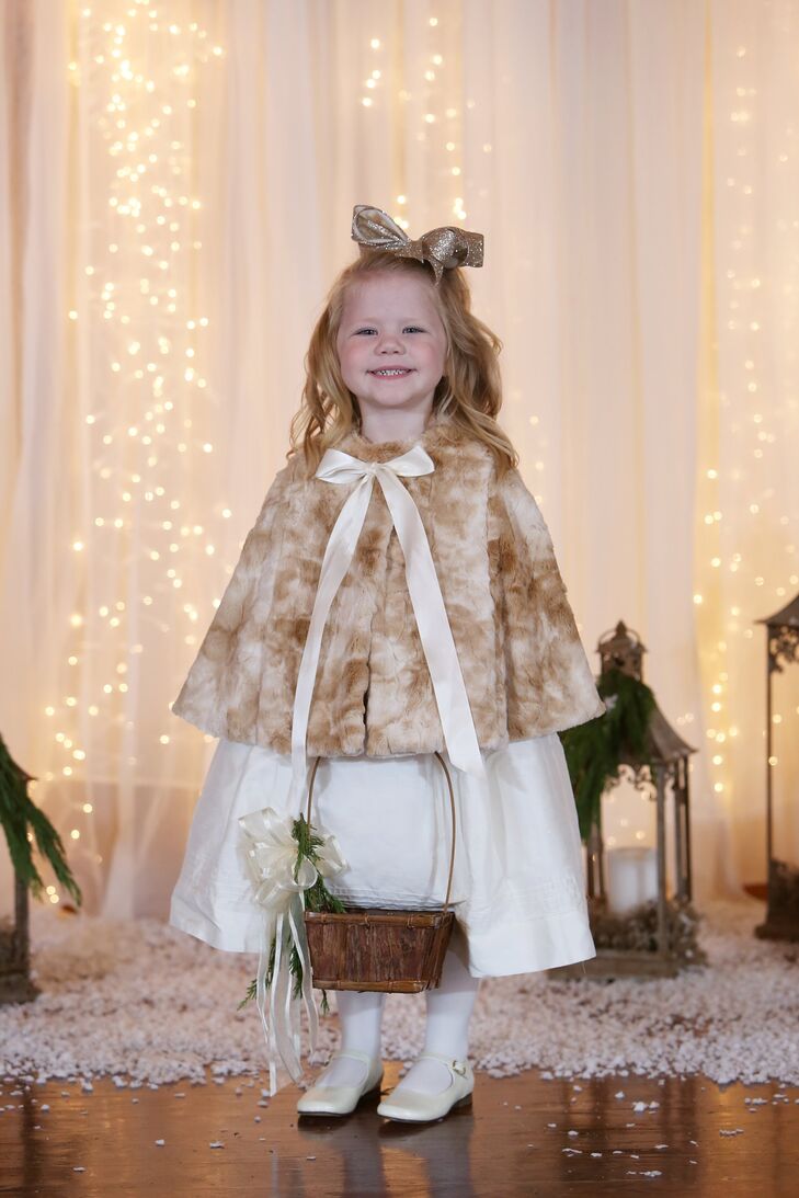 Winter-Inspired Flower Girl Look