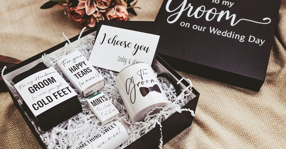 10 Conveniently Curated Gift Boxes for Grooms