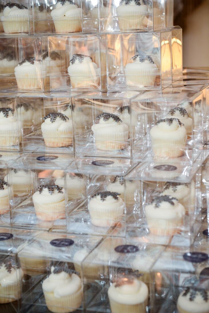 Boxed Cupcakes Wedding Favors
