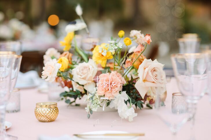 Yellow-and-Blush Centerpiece With Roses