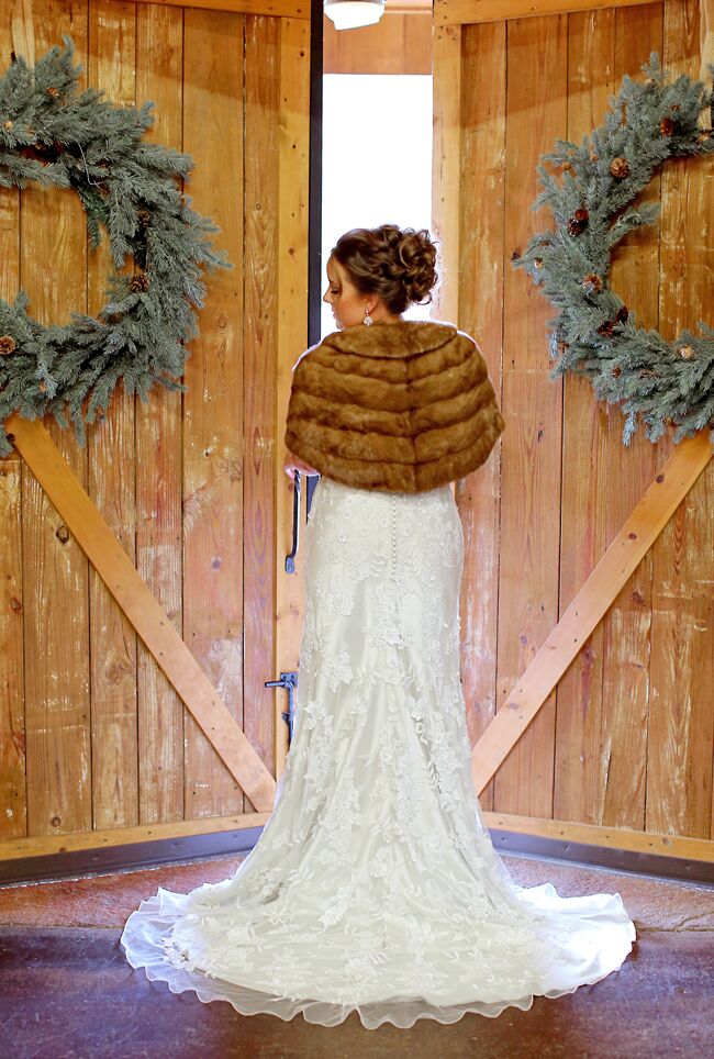 A Winter Wedding at Centaur Arabian Farms in Flint, Texas