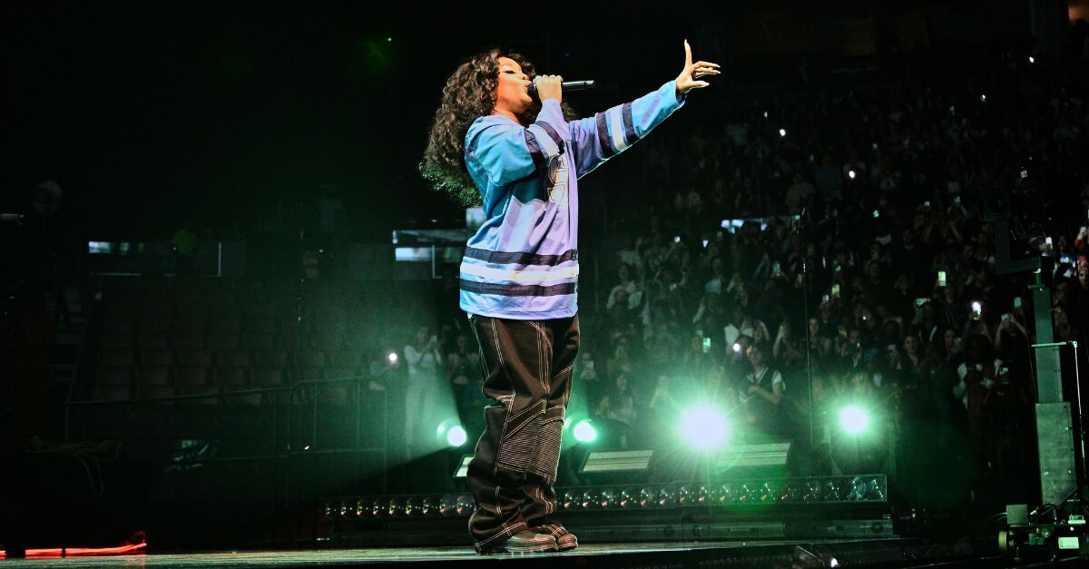 10 SZA Love Songs | Heartfelt Anthems for Your Playlist