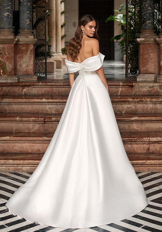 Moonlight Tango T112 Wedding Dress | The Knot