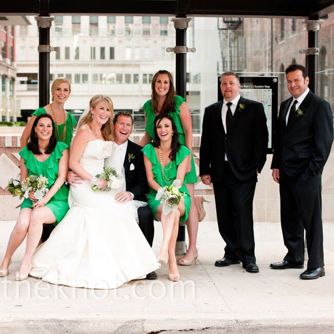 Kelly Green Dresses
