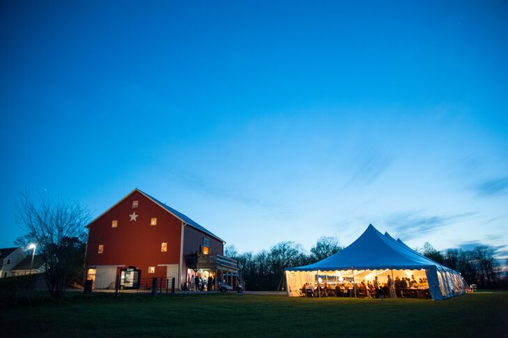 A Rustic Chic Wedding at White Star Farm in London, Ohio