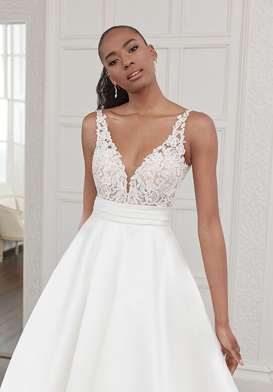 Ball Gown Wedding Dresses | The Knot