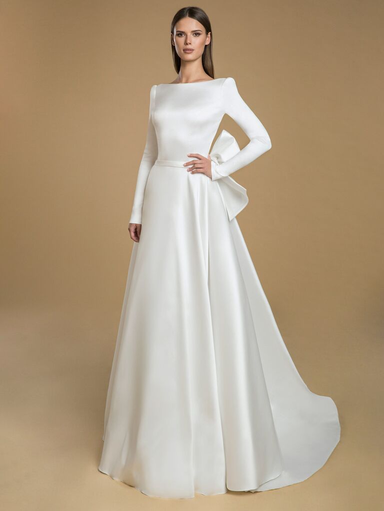 The Best High Neck Wedding Dresses for 2021 The Best High Neck Wedding Dresses for 2021