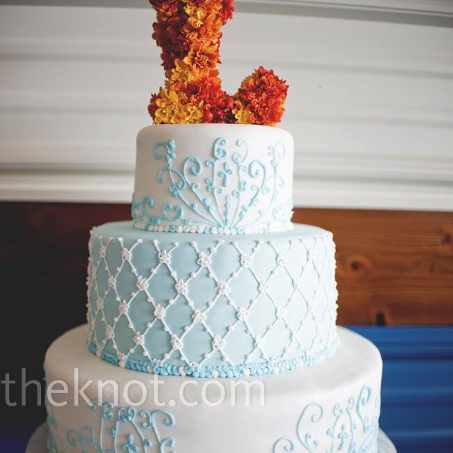 White and Blue Cake